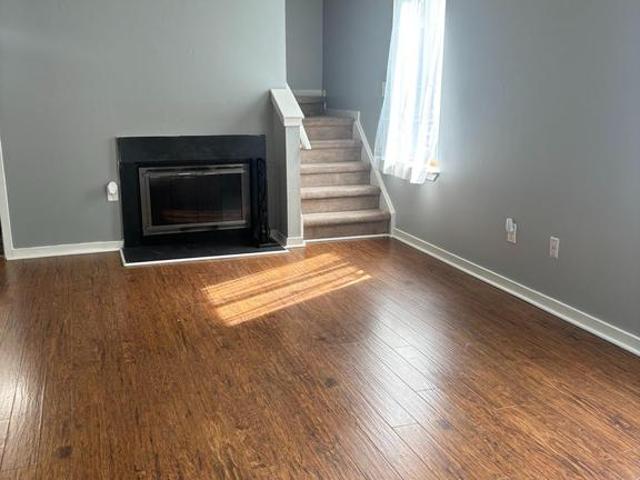 1303 Roberts Way