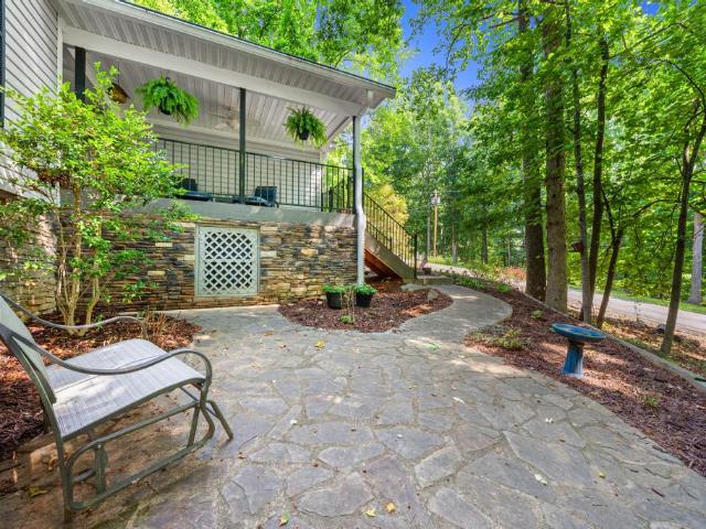 1303 S Arrowhead Dr Drive