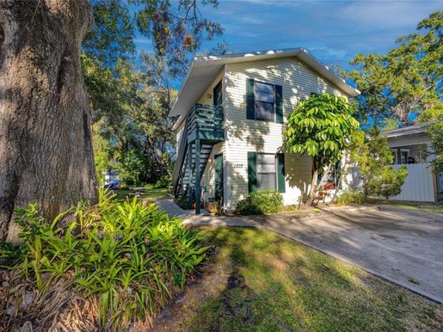 1303 S Moody Ave, Tampa, FL 33629