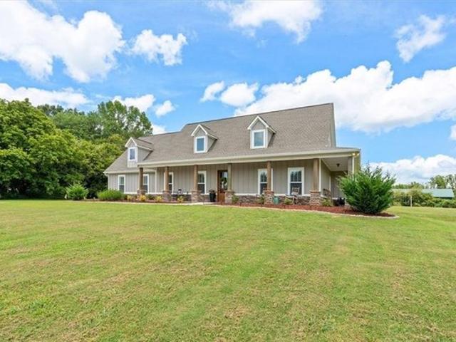 1303 Sandhill Hickory Level Rd, Carrollton, GA 30116