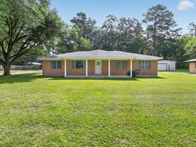 1303 Shadybrook Ln, Lufkin, TX 75904