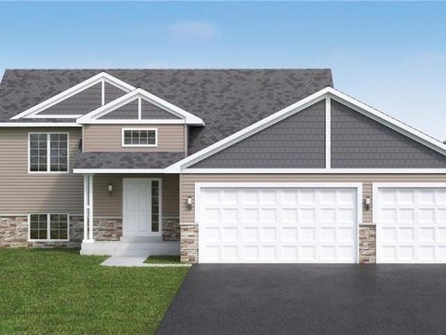 1303 th Ave, Zimmerman, MN 55398