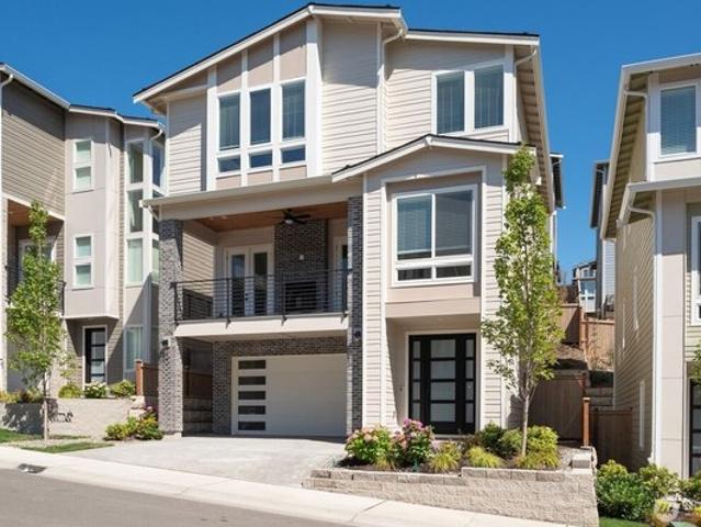 1303 th Pl S, Seattle, WA 98178