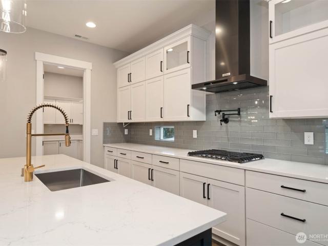 1303 th Pl S, Seattle, WA 98178 | MLS #2500 | Compass