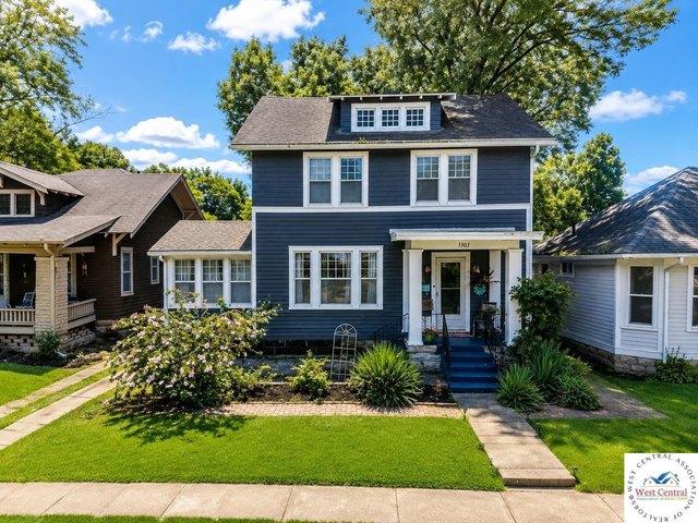 1303 W 4th St, Sedalia, MO 65301