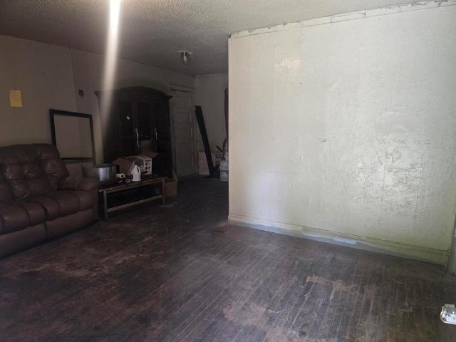 1303 Wesley Street