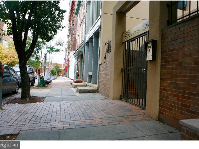 130 3 Arch Street # 406