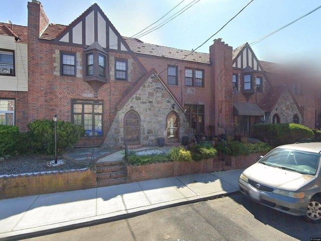 130 09 th St, Laurelton, NY 11413