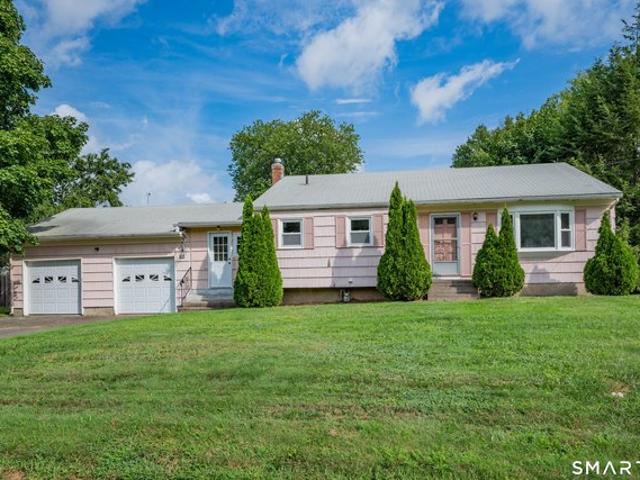 130 Country Ln, East Hartford, CT 06118