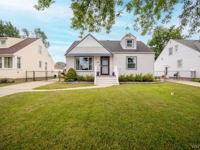 130 Calvin Ct N, Tonawanda, NY 14150