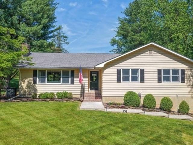 130 Cherryville Hollow Rd, Raritan, NJ 08822