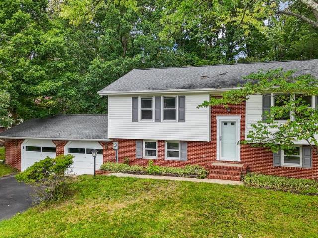 130 Circle Road