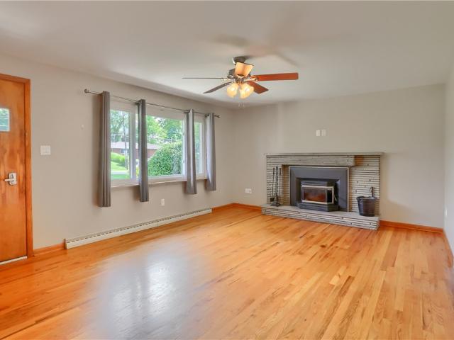 130 Claridge Drive