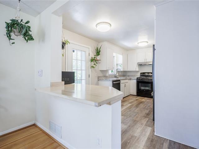130 Avondale Road