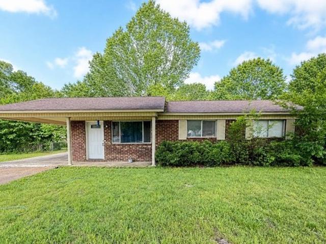 130 Bobbye Ln, Batesville, AR 72501