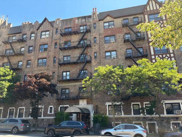 130 Bay Ridge Parkway, Brooklyn, NY