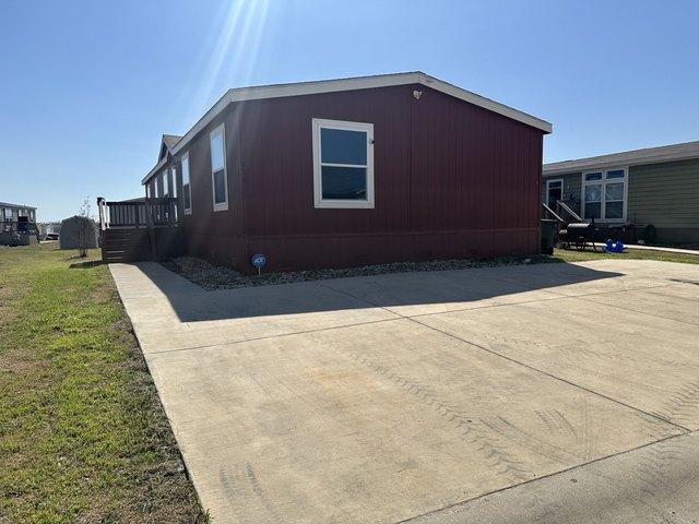 130 Backhorn Ln, San Marcos, TX 78666