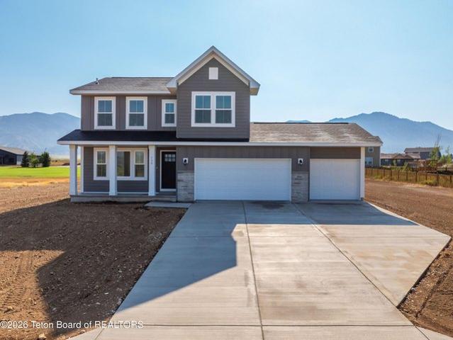 130 Baldy Peak Dr, Etna, WY 83120