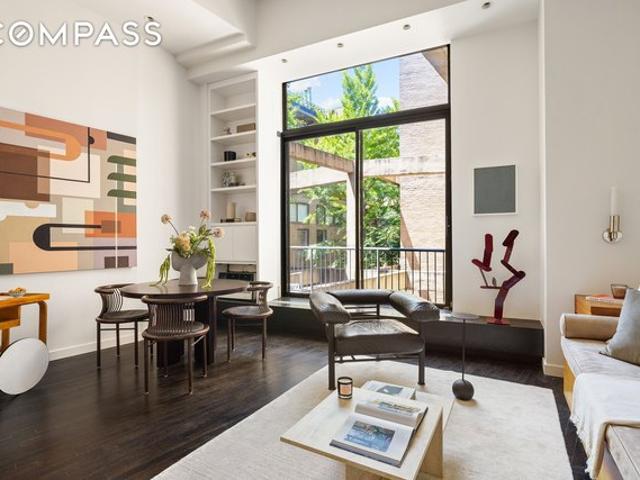 130 Barrow St Apt 411, Manhattan, NY 10014