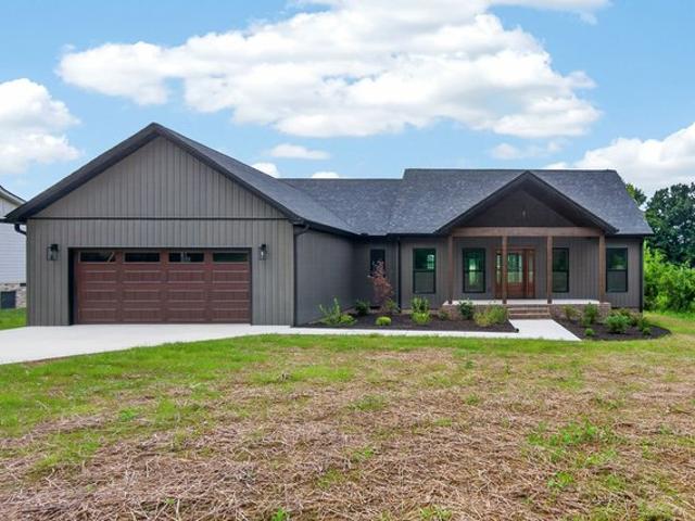 130 Bilbrey Rd, Livingston, TN 38570