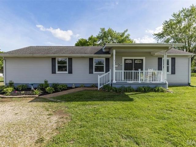 130 Burks Rd, Farmington, MO 63640