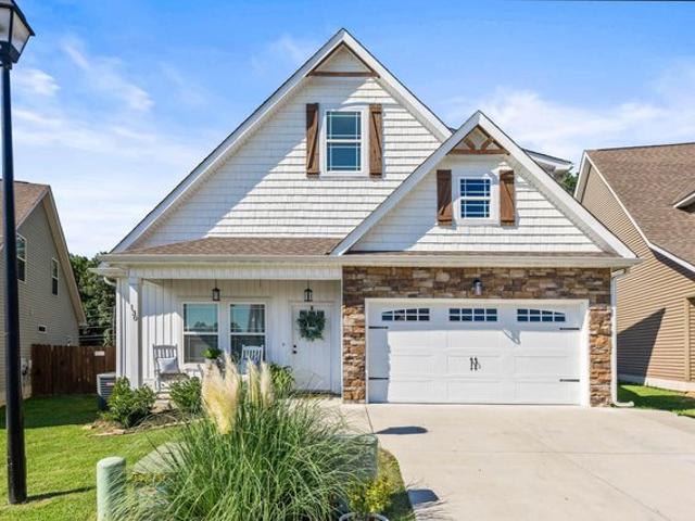 130 Georgetown Dr, Ringgold, GA 30736