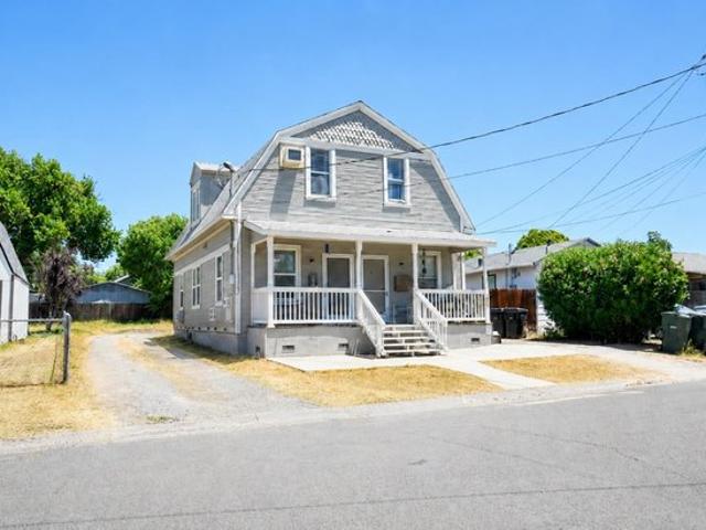 130 Grape St, Roseville, CA 95678