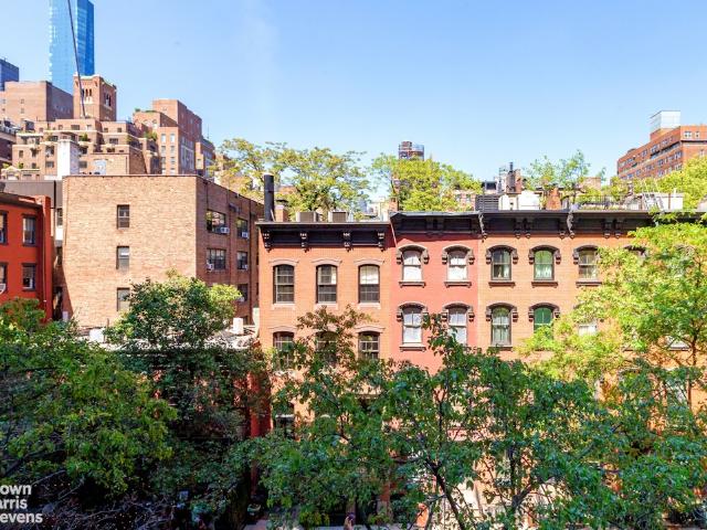 130 E 18TH Street 5D