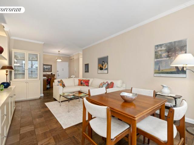 130 E 18TH Street 1S