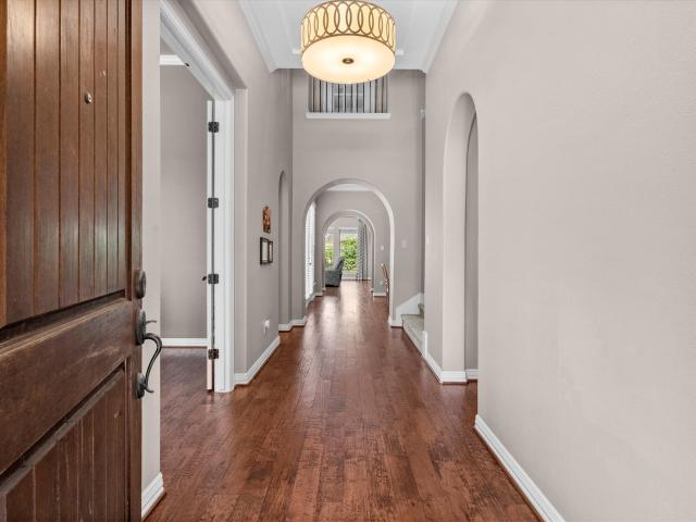 130 E Cove View Trail