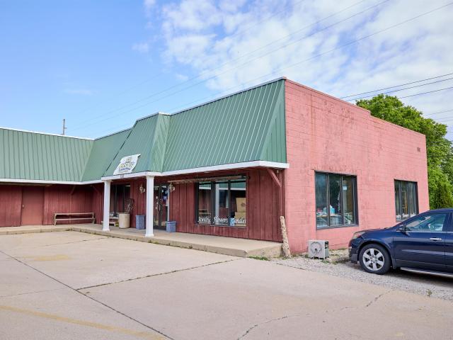 130 E Dakota Street