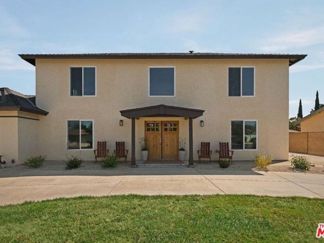 130 E Gainsborough Rd, Thousand Oaks, CA 91360