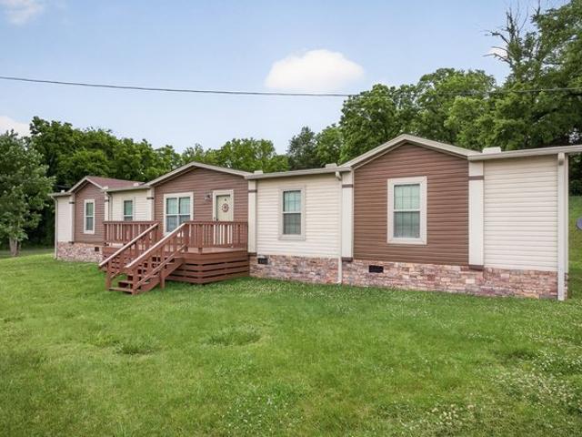 130 E Main St, Dowelltown, TN 37059