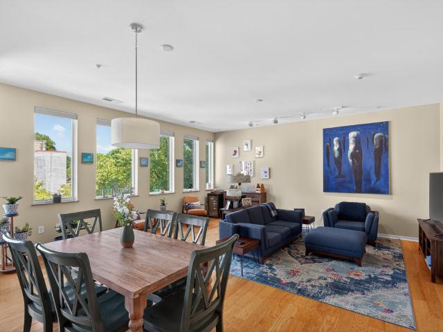 130 E Main Street 201