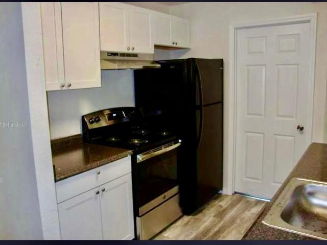 130 E Northside Dr, Lake Wales, FL 33853 | MLS #R11150
