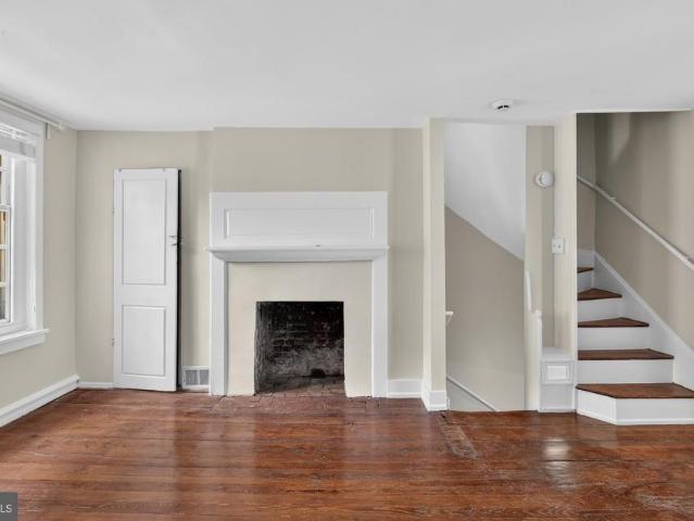 130 Elfreths Alley