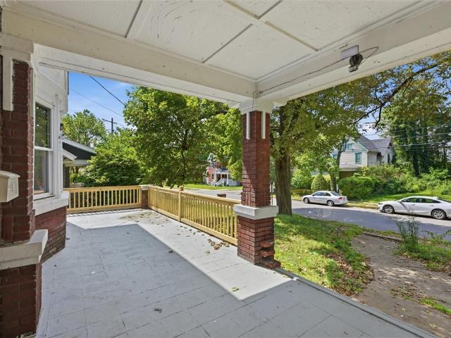 130 Euclid Ave