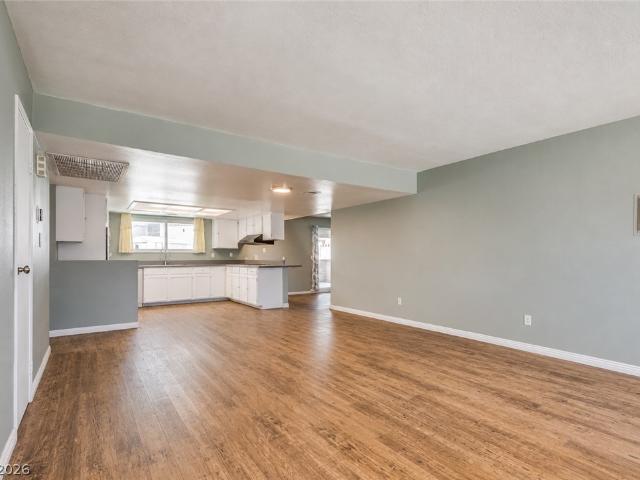 130 Forest Lane