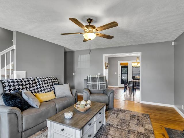 130 Fall Creek Dr