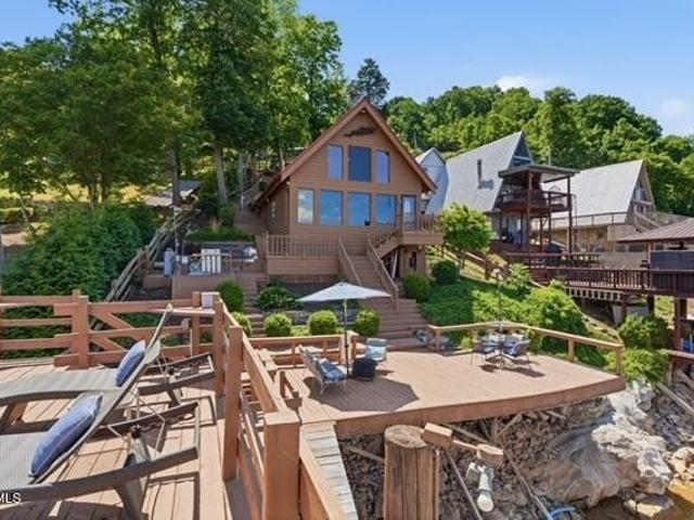130 Furches Dr, Johnson City, TN 37615