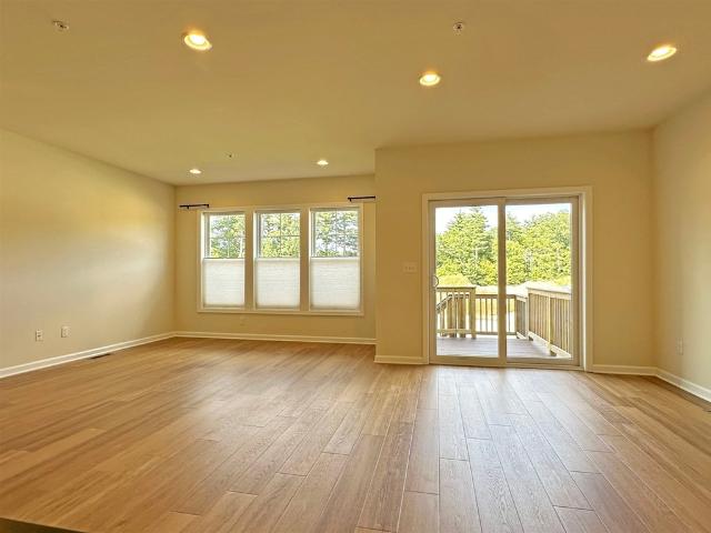 130 Heron Ln, Unit 130, Sudbury, MA 01776 | MLS #73502 | Compass