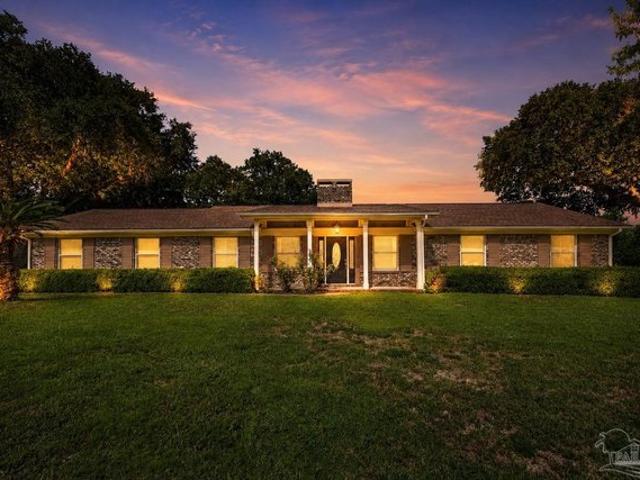 130 Ingalls Dr, Pensacola, FL 32506