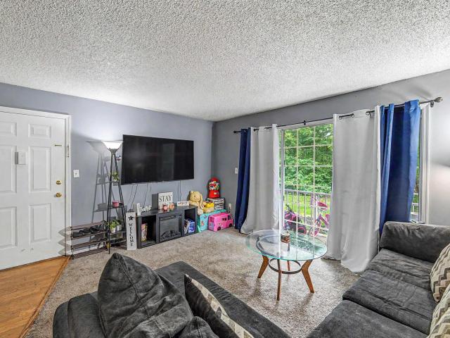 130 Iroquois Dr