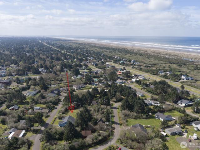 130 Jib St, Ocean Shores, WA 98569 | MLS #2505