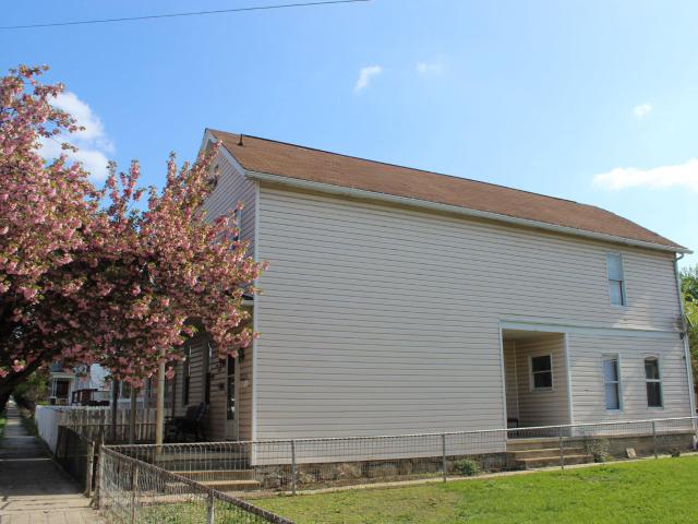 130 Oak Street