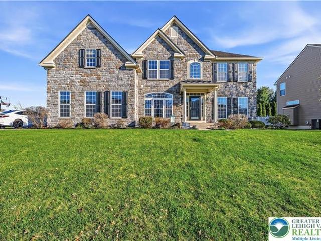 130 Lower Way Rd, Palmer Township, PA 18045