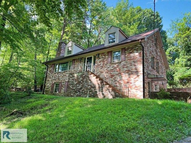 130 London Bridge Dr, Danville, VA 24541