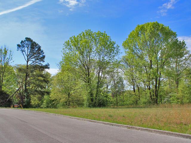 130 Lake Crest Drive