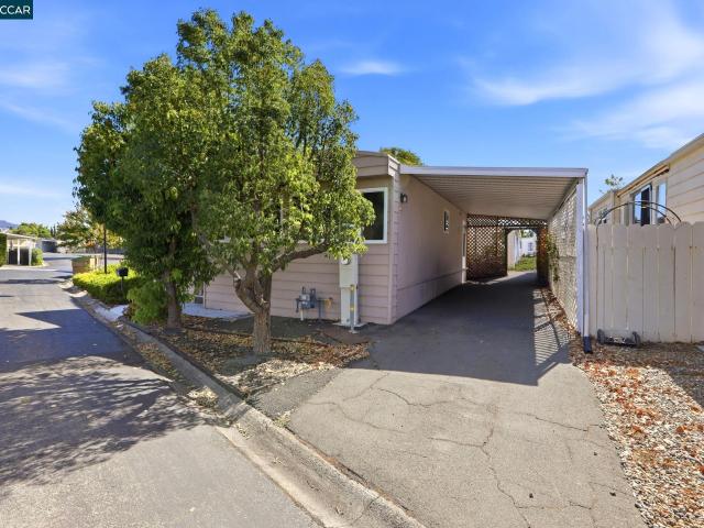 130 Leanne Lane