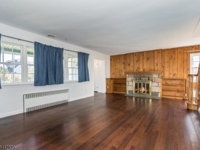 130 Littleton Rd